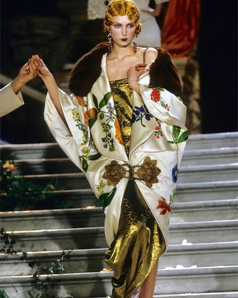 John Galliano at Dior: The Theatrical Revolution of Fashion - MOVER ...